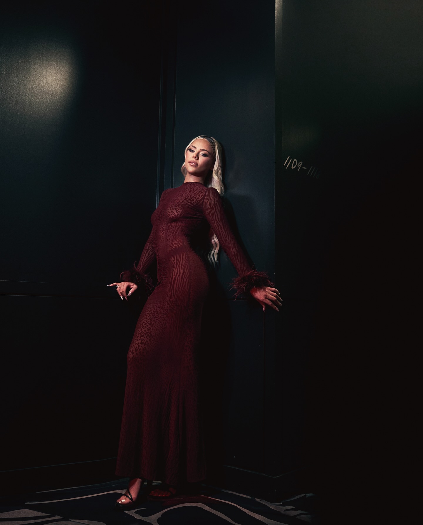 Olivia Walker's feet