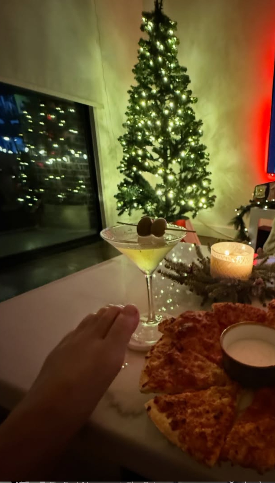 Peyton Hardin's feet