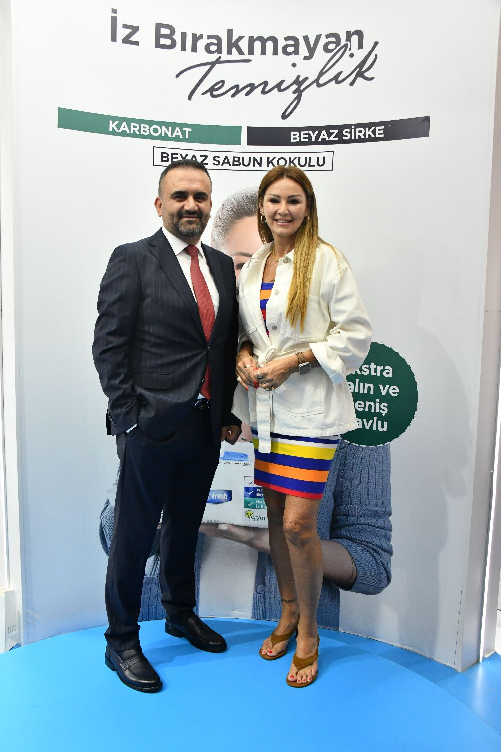 Pinar Altug's feet
