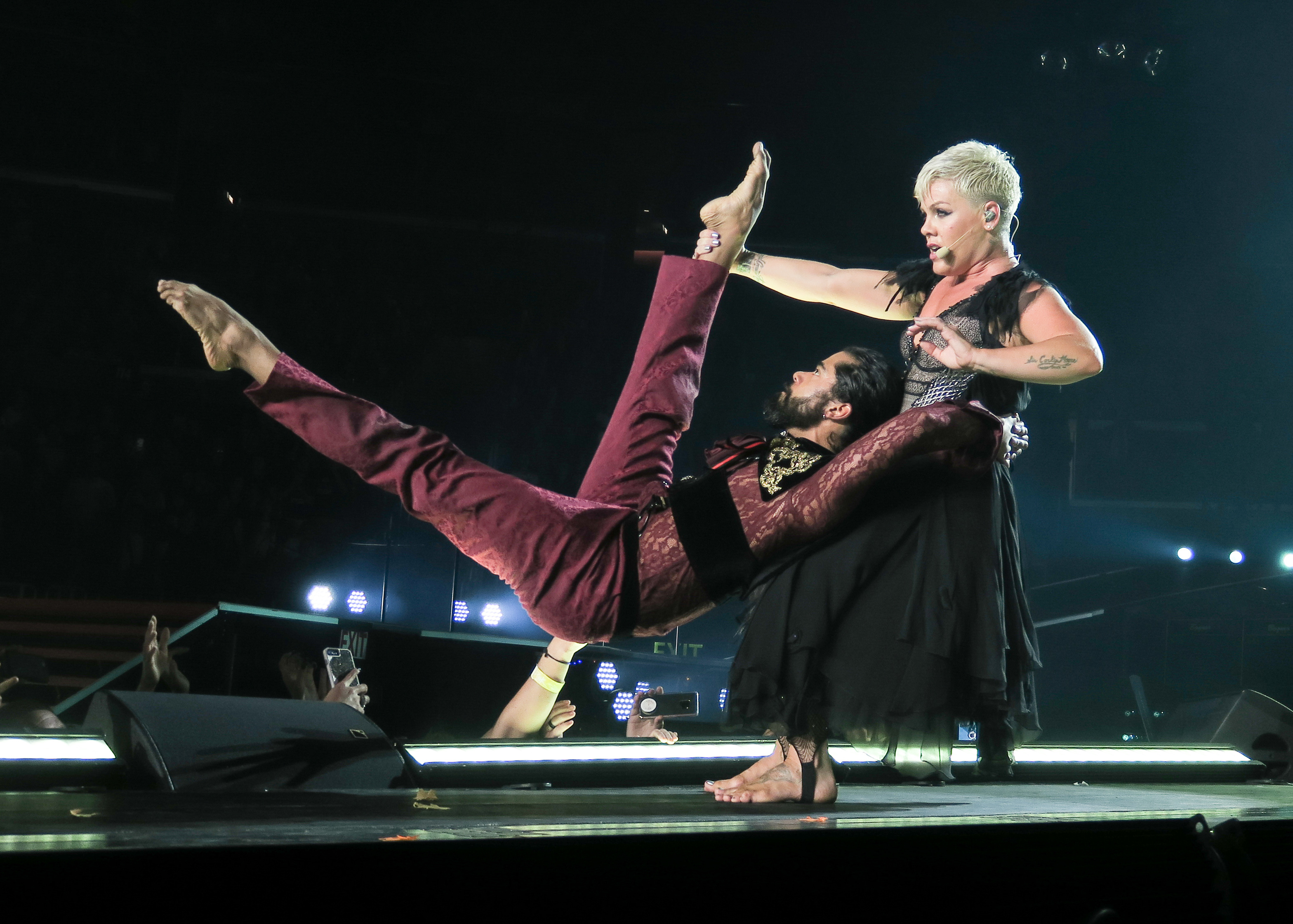 P!nk's feet