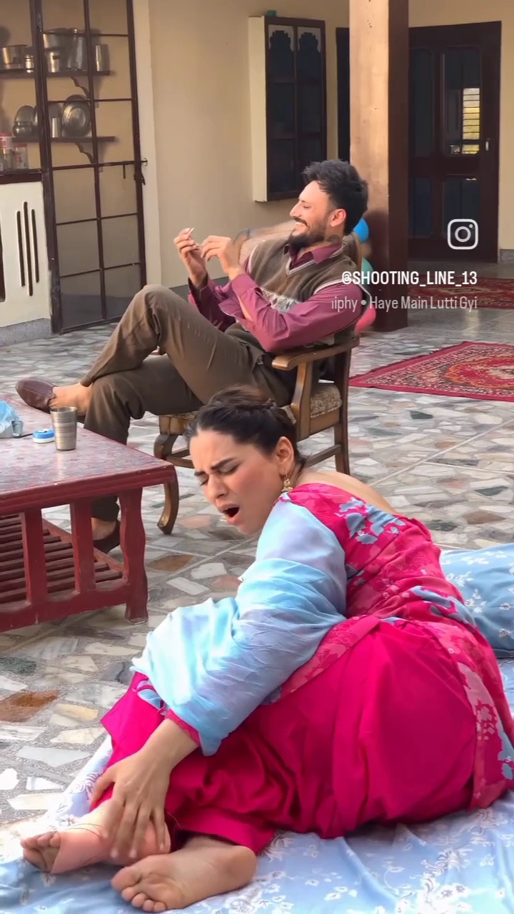 Pooja Singh Rajputs Feet