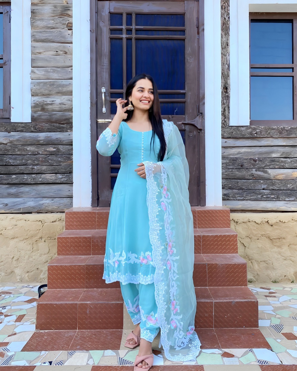 Pooja Singh Rajput's feet