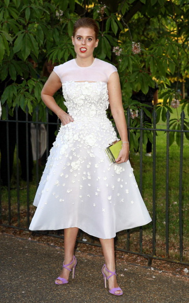 Princess Beatrices Feet I Piedi Di Princess Beatrice Page 2