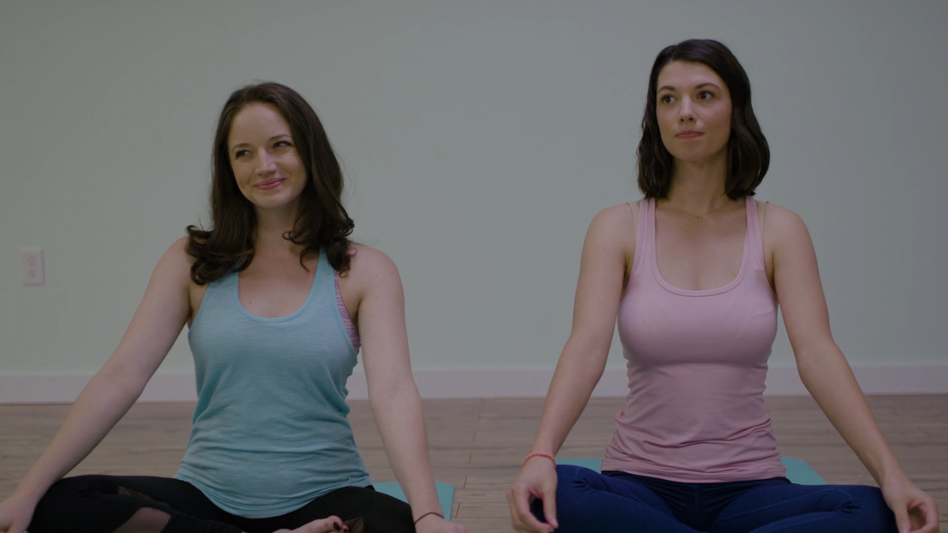 Rachel Comeau's feet