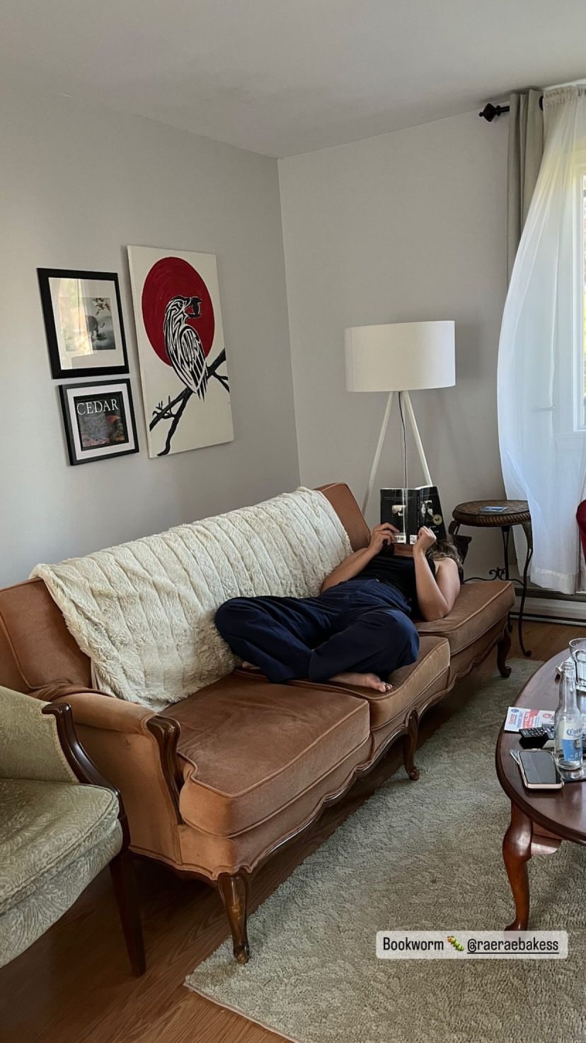 Rae Gallimore's feet