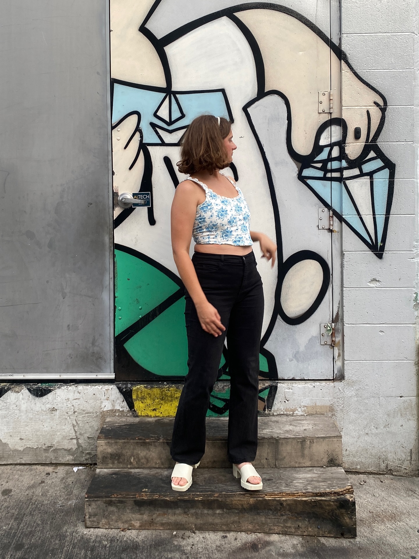 Rae Gallimore's feet