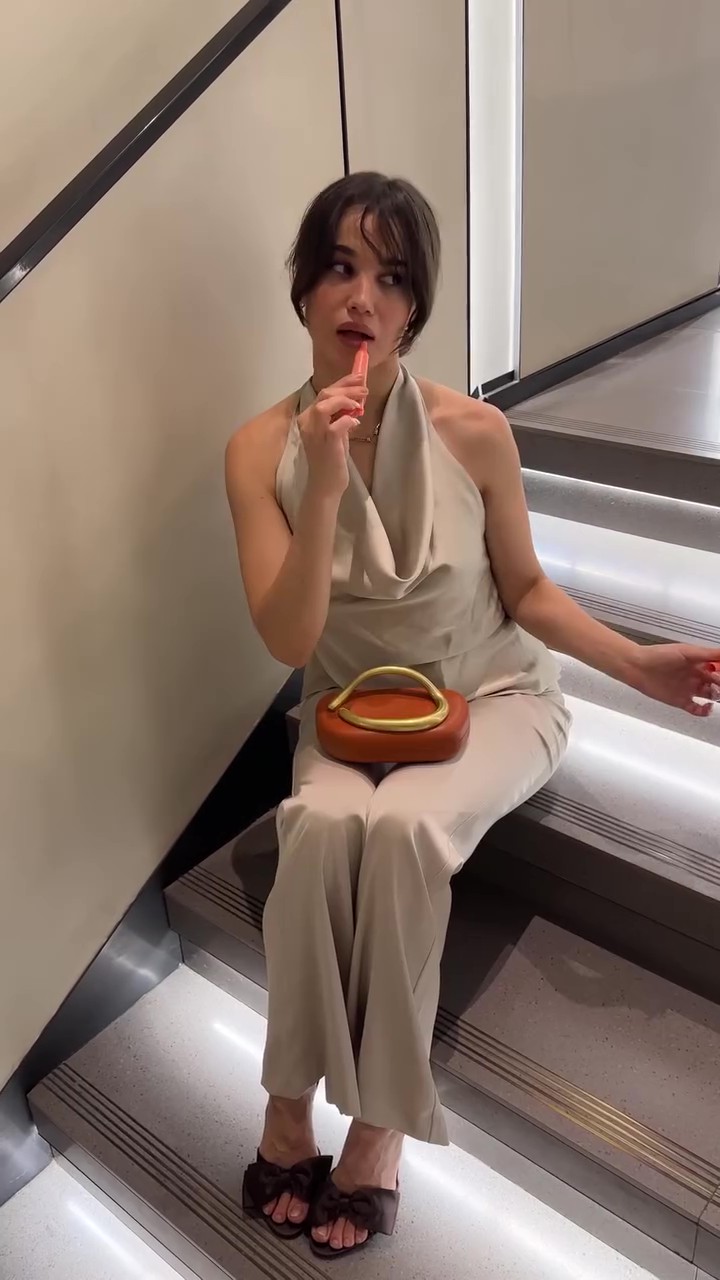 Rahma Ben Issa's feet
