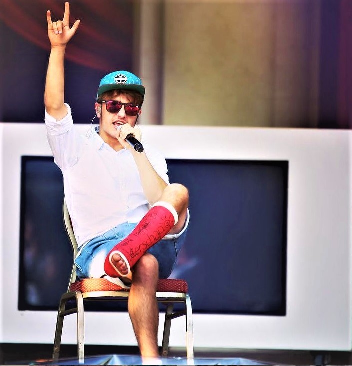 Ralf Mackenbach's feet