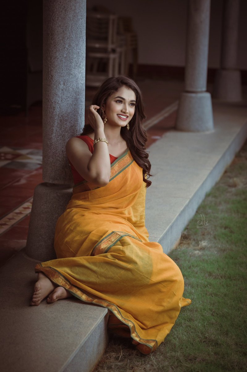 Reeshma Nanaiah's feet