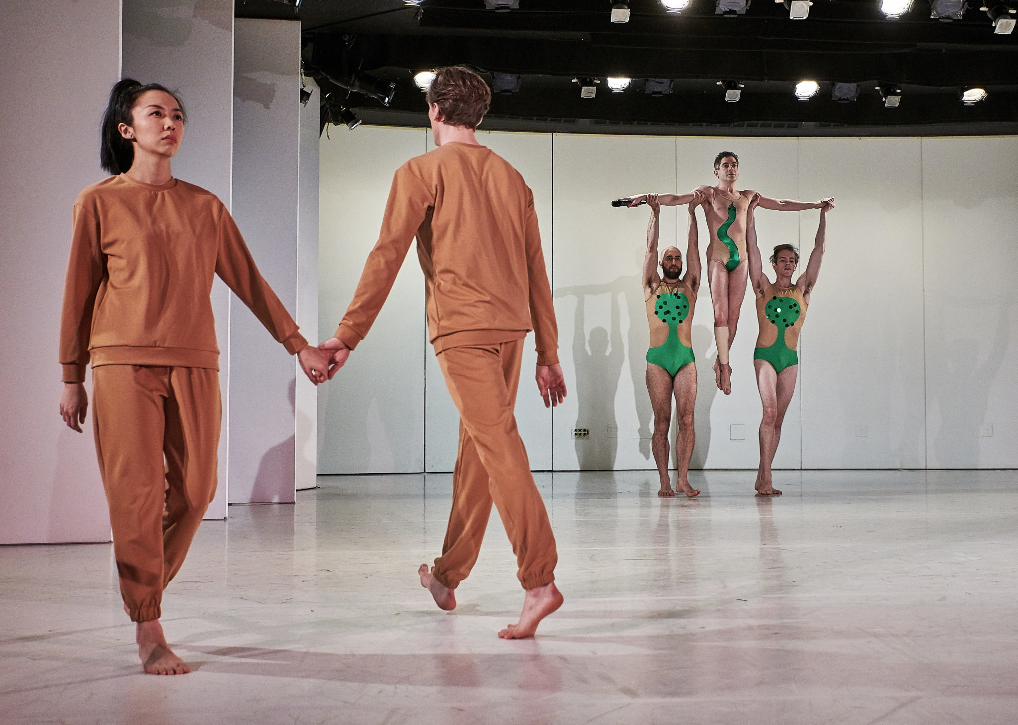 Reid Bartelme's feet