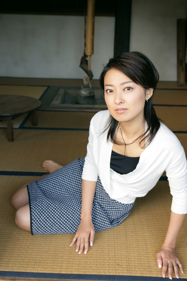 Rena Yamada's feet