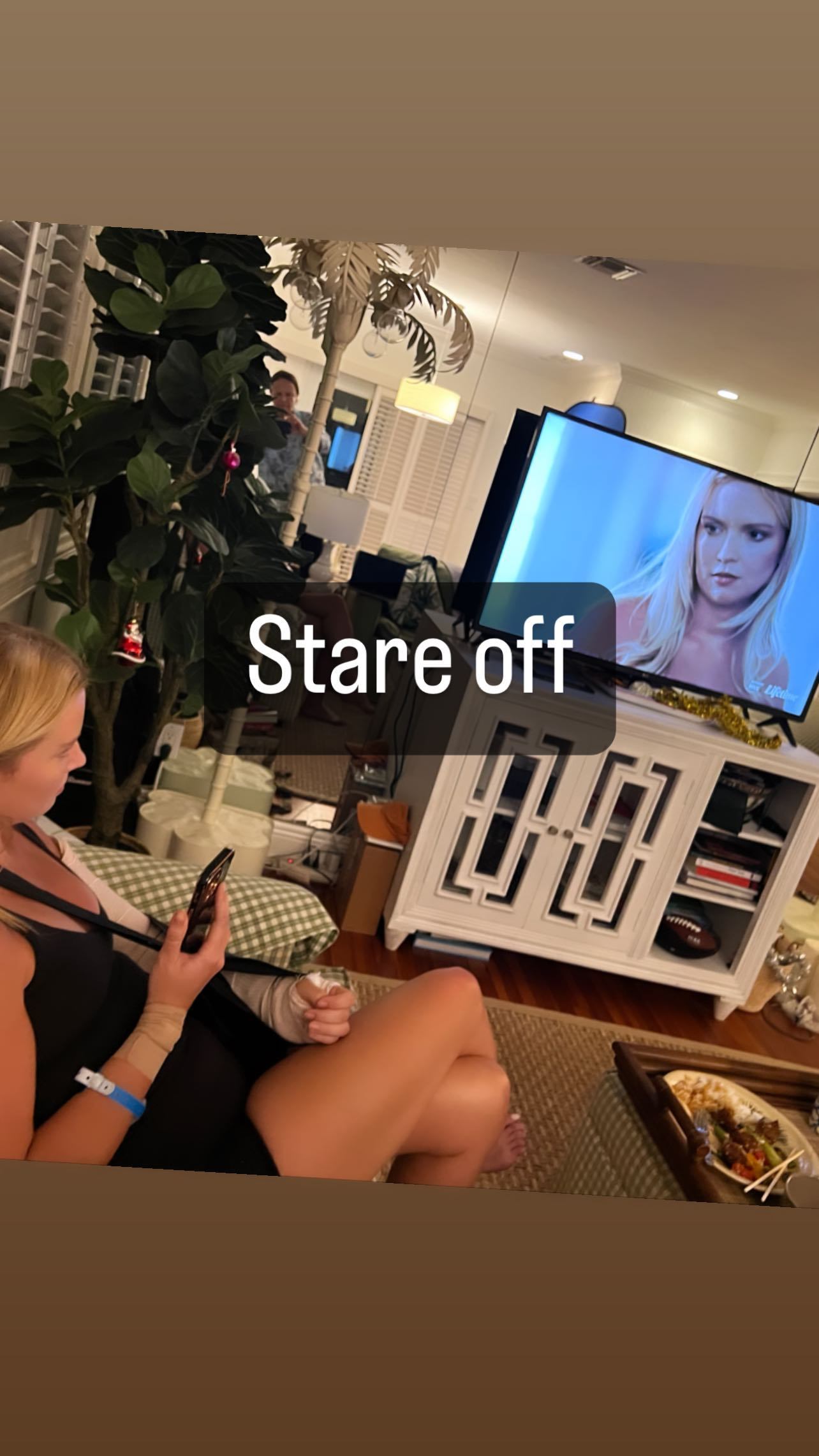 Revell Carpenter's feet