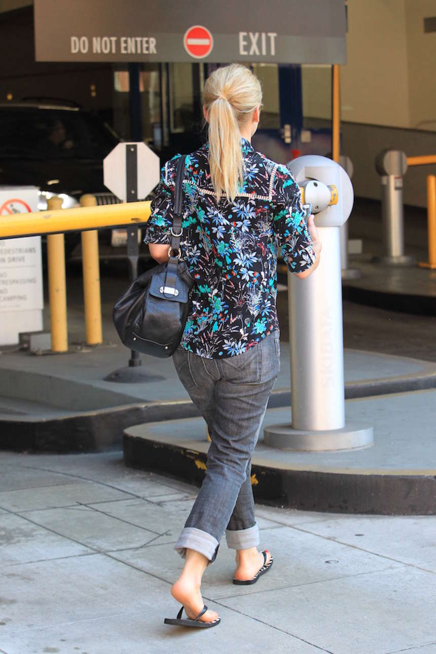 Rhea Seehorns Feet I Piedi Di Rhea Seehorn Celebrities Feet 2023