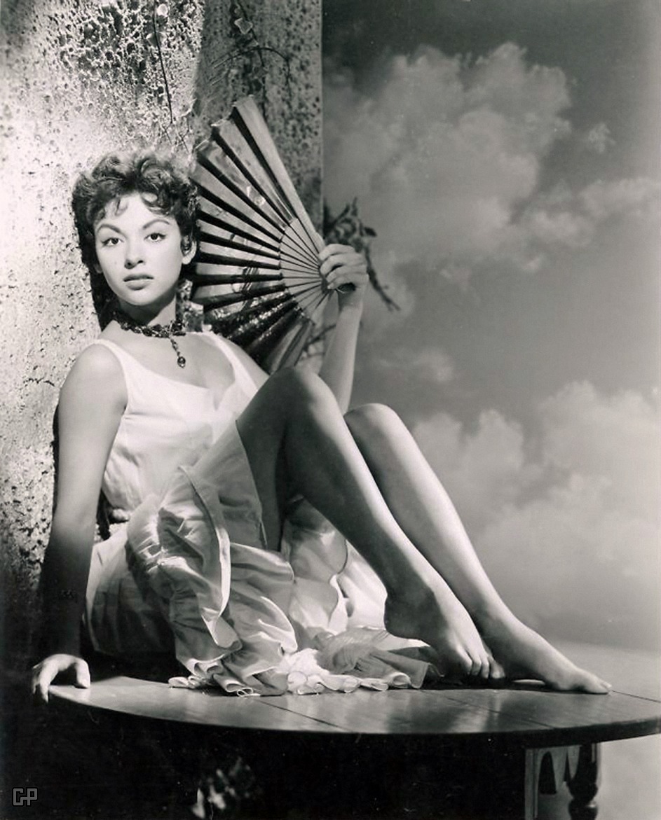 Rita Moreno Is Feet I Piedi Di Rita Moreno I Celebrities Feet 2024