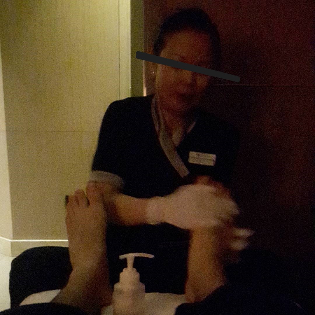 Rob Jabbaz's feet