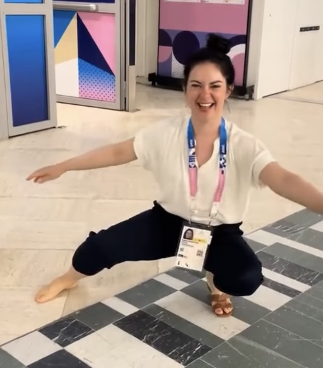 Robyn Doolittle's feet
