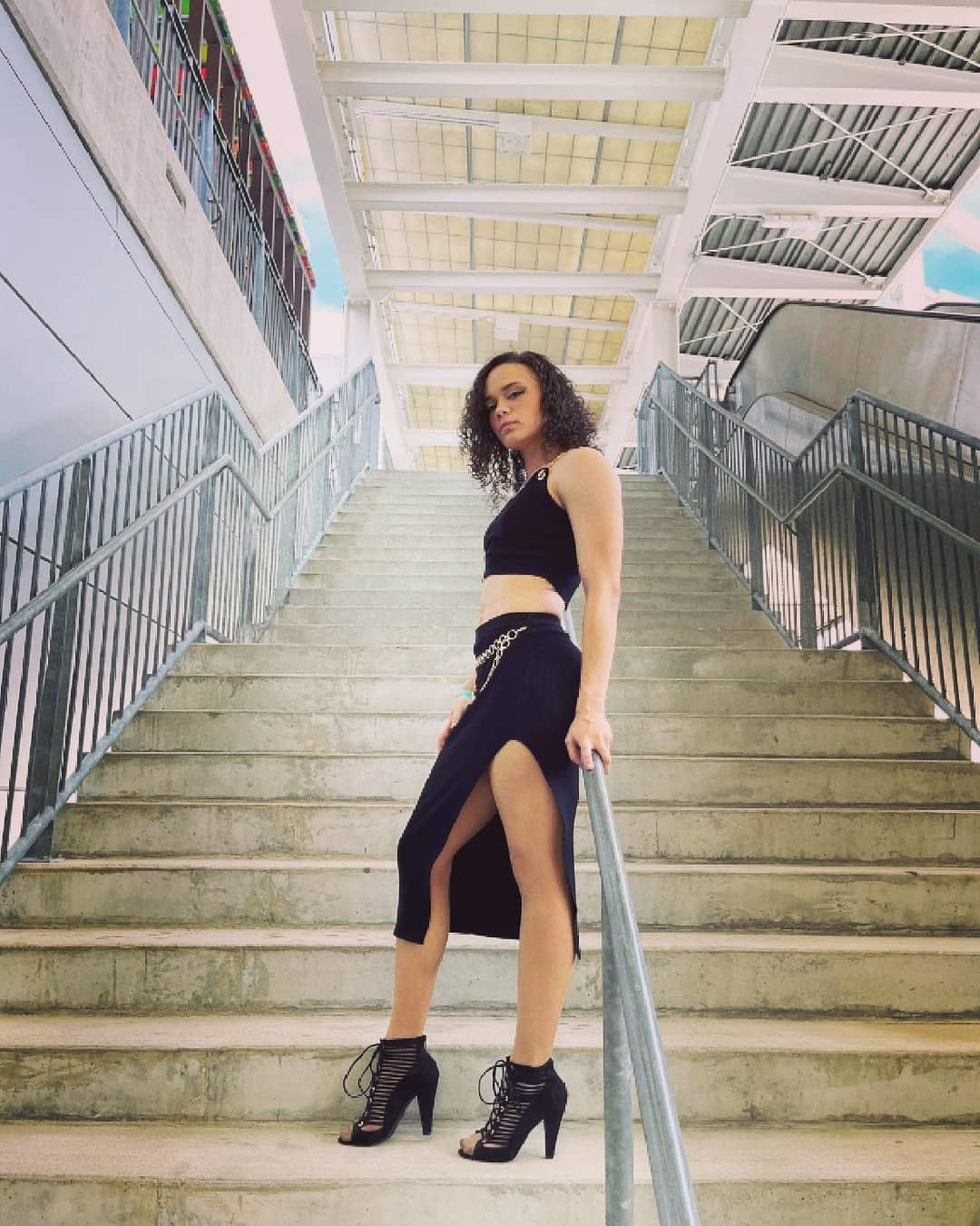 Robyn Renegade's feet