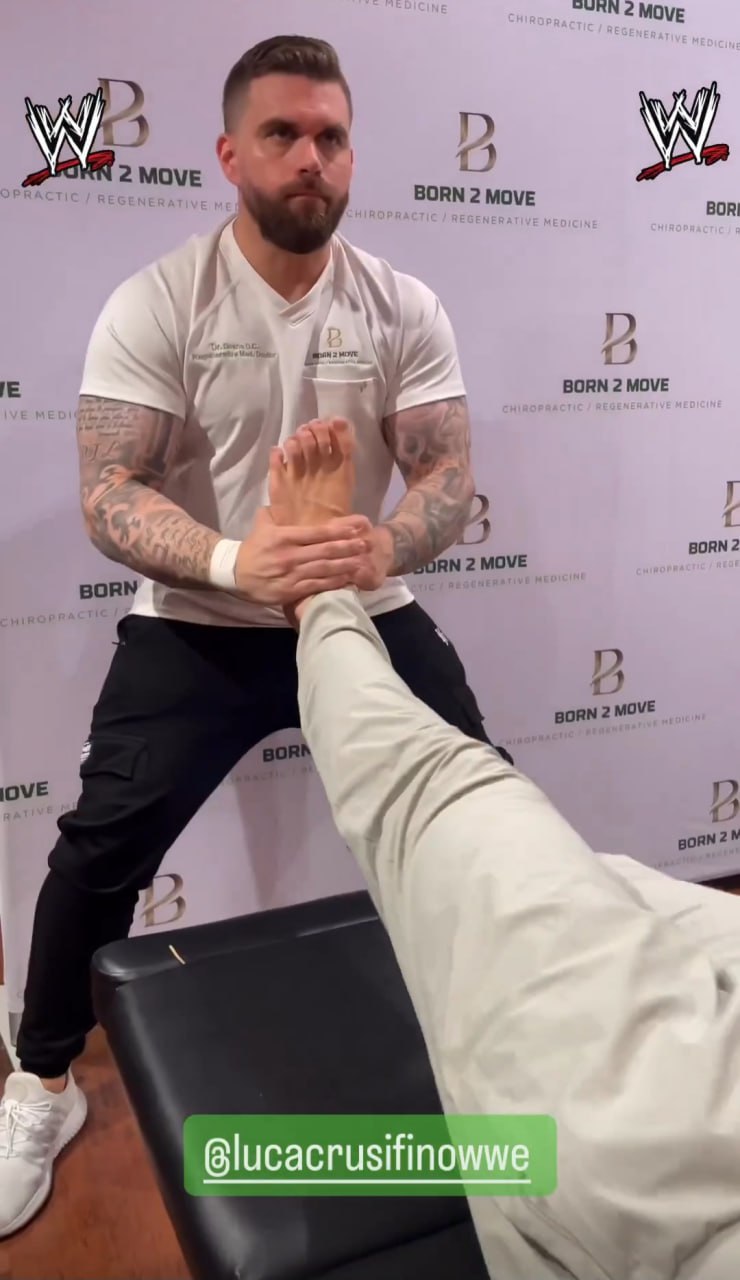 Roman Macek's feet