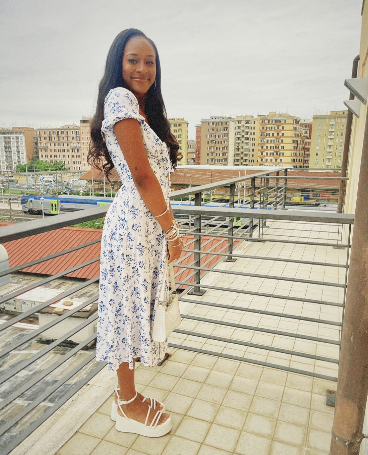 Rosemary Idisi's feet