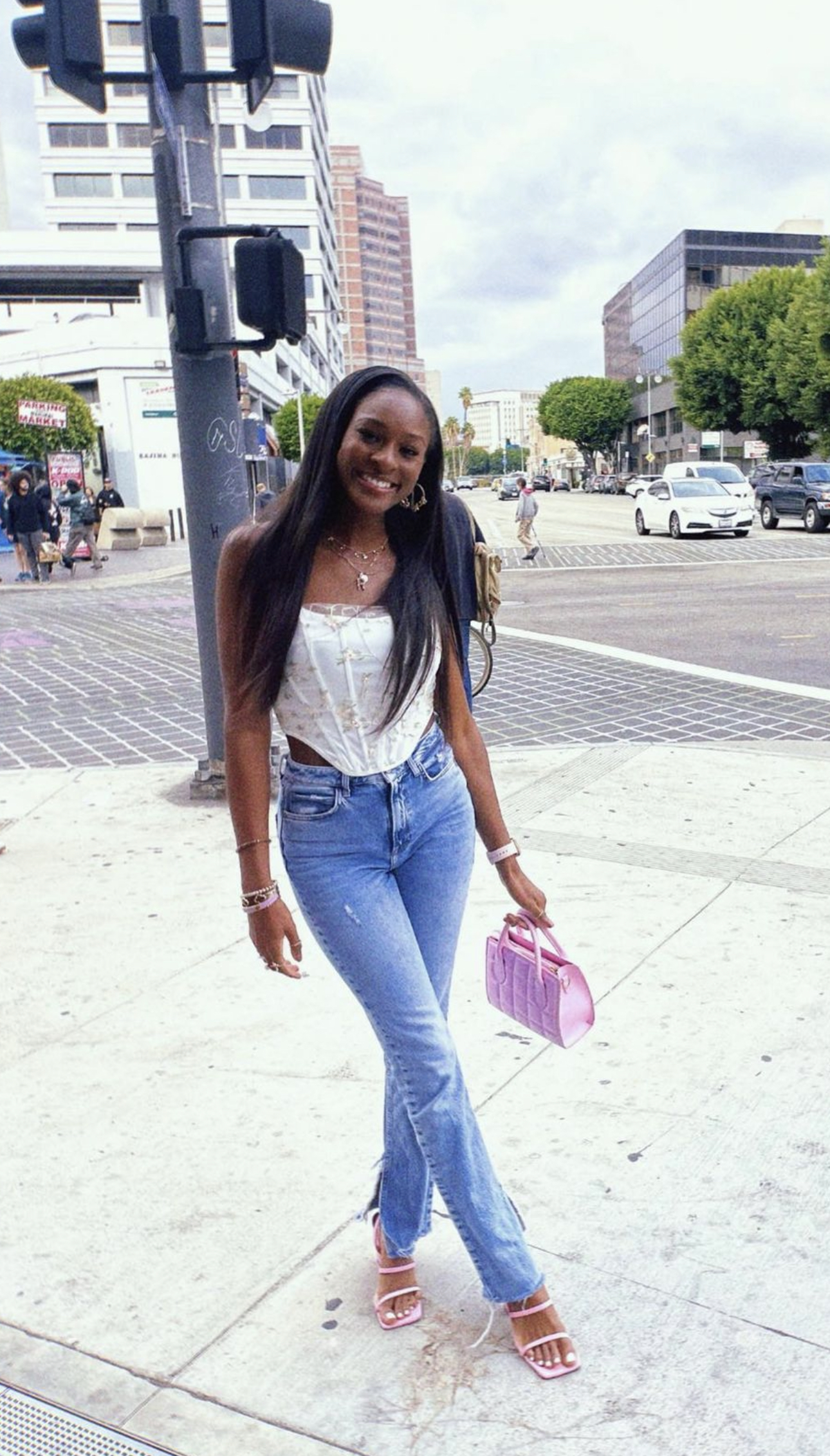 Rosemary Idisi's feet
