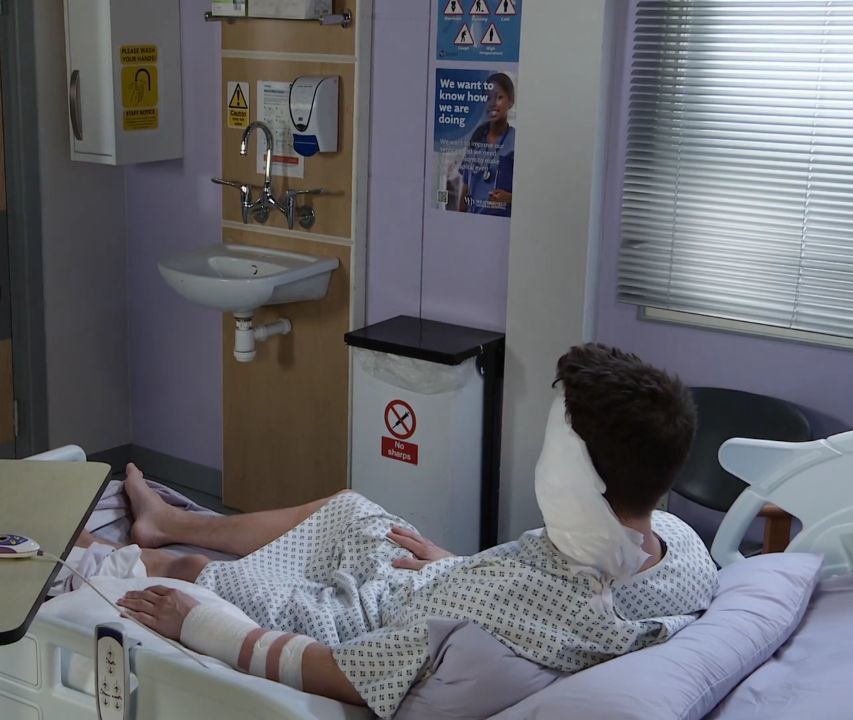 Ryan Prescott's feet