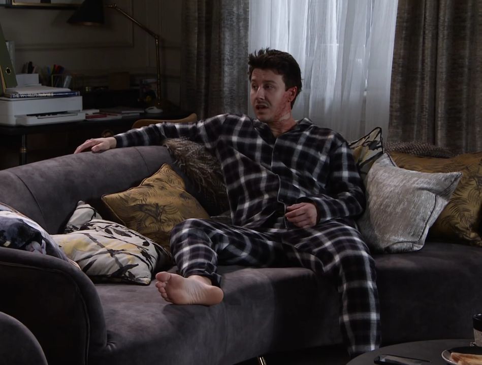 Ryan Prescott's feet
