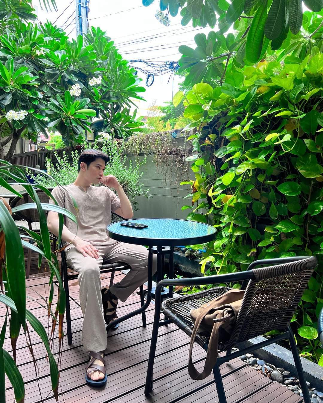 Saiful Lufias's feet