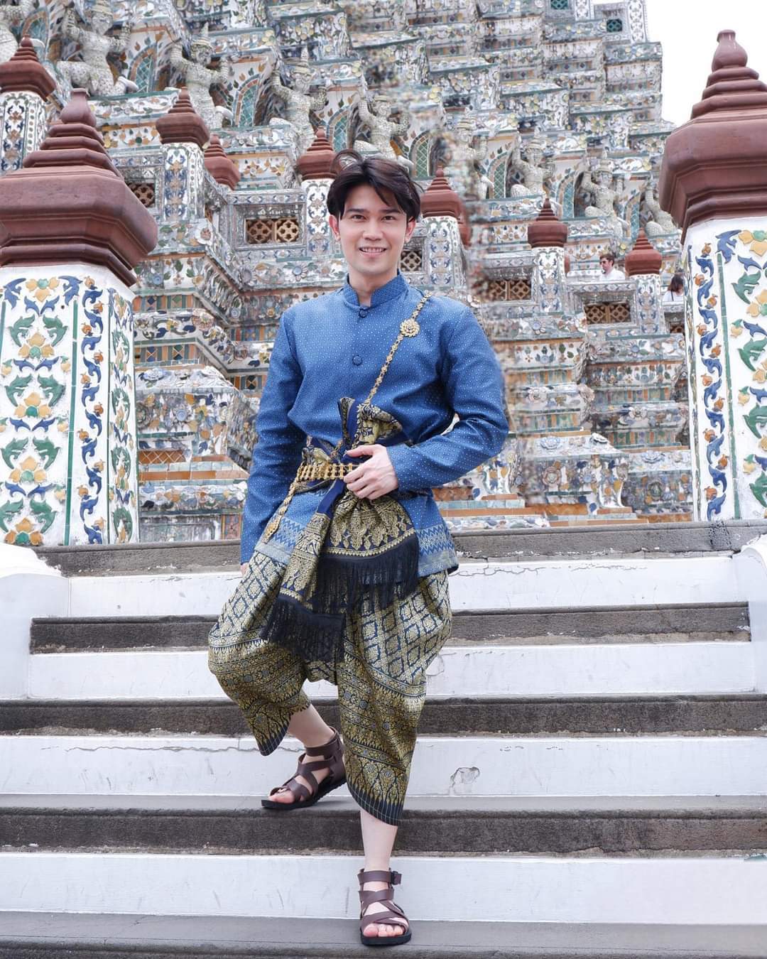 Saiful Lufias's feet