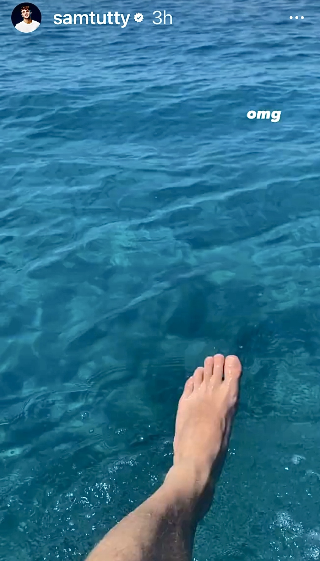 Sam Tutty's feet