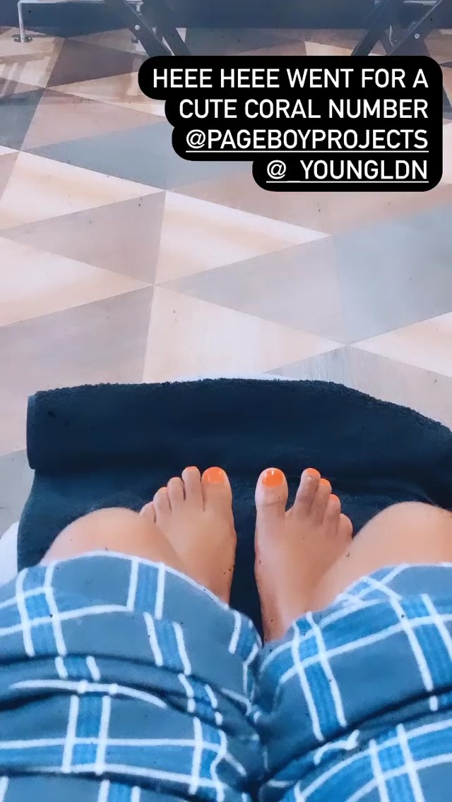 Samira Mighty's feet