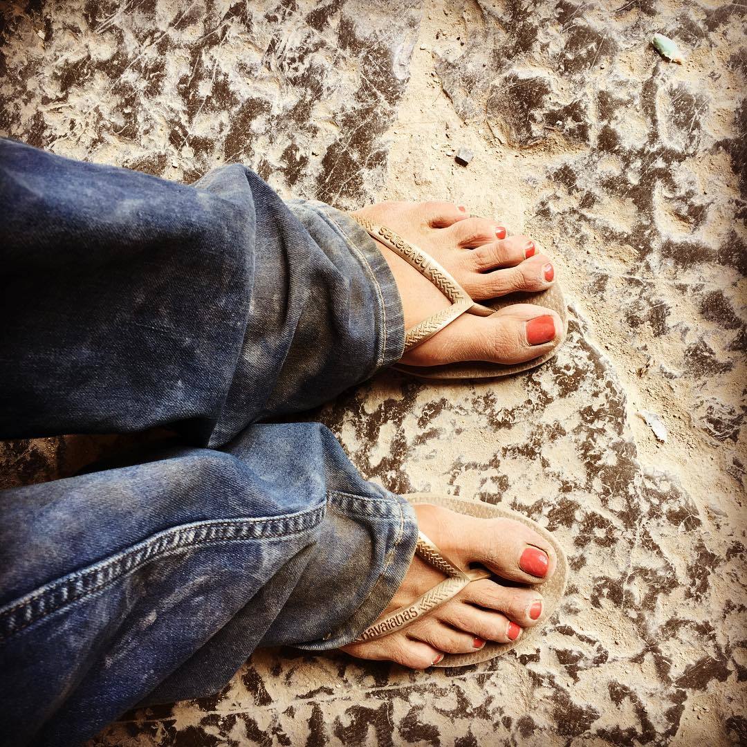 Sara Ball's feet