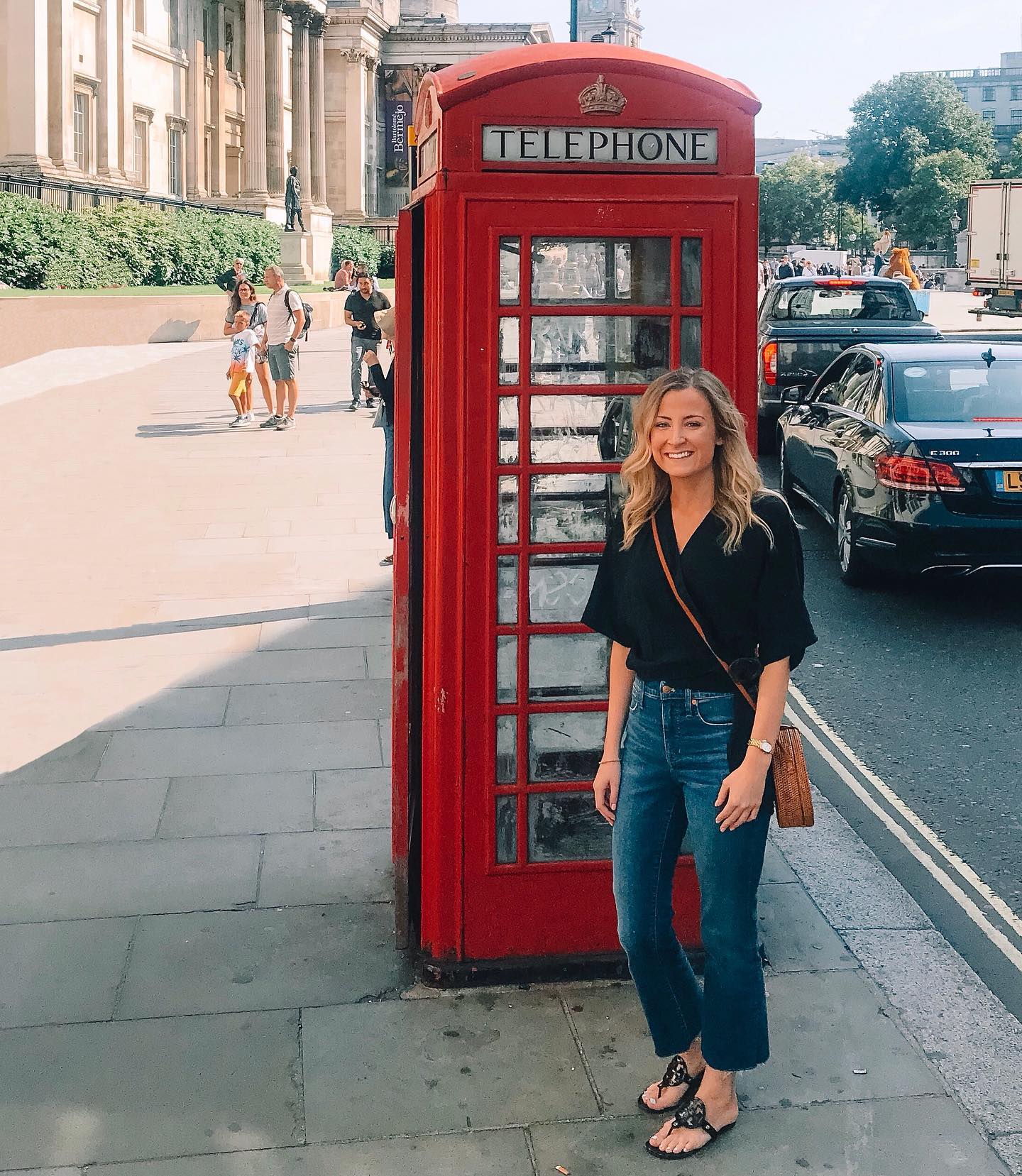 Sarah Matthews's feet