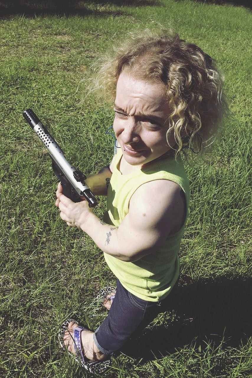 Sassee Cassee's feet