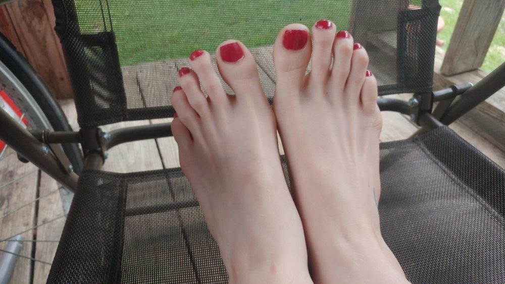 Sativa Skiess Feet I Piedi Di Sativa Skies Page 2 Celebrities Feet 2025