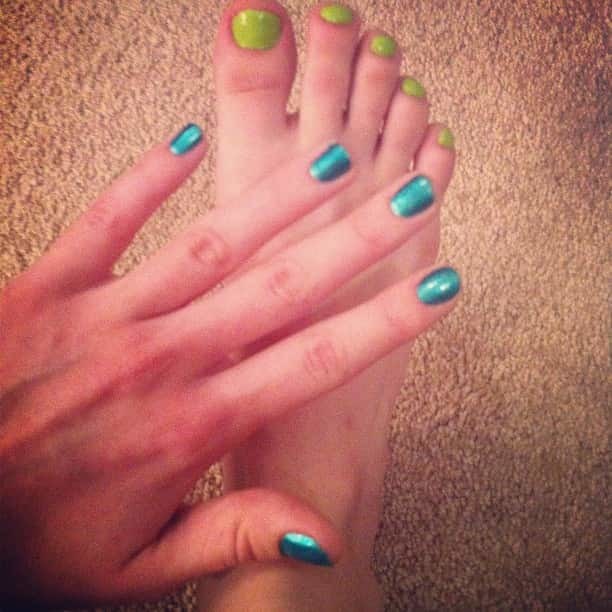 Savvy Burhoe's feet