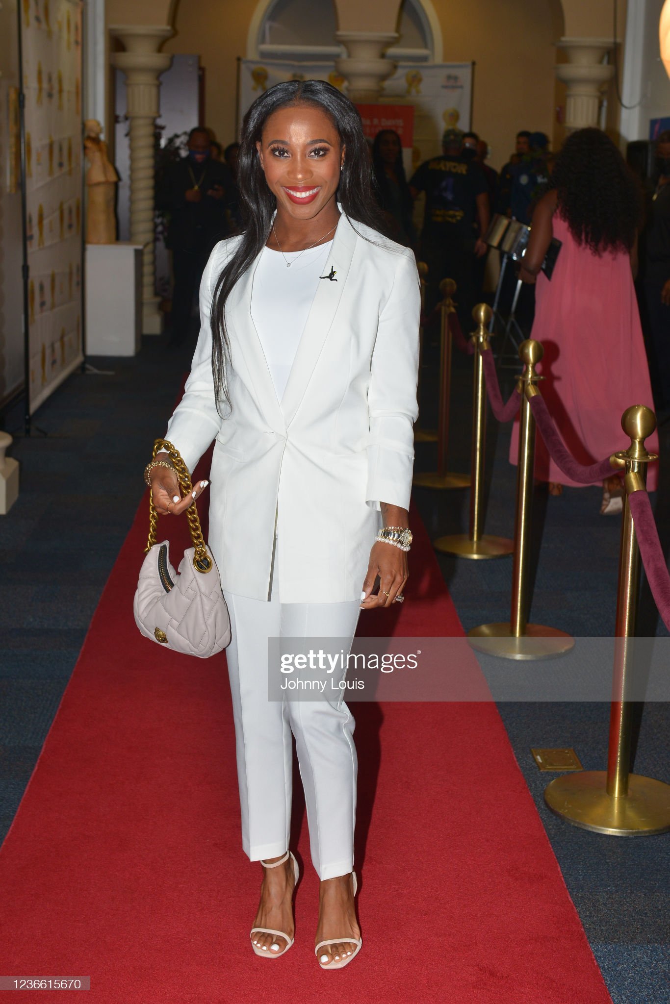 Shelley-Ann Fraser-Pryce's feet