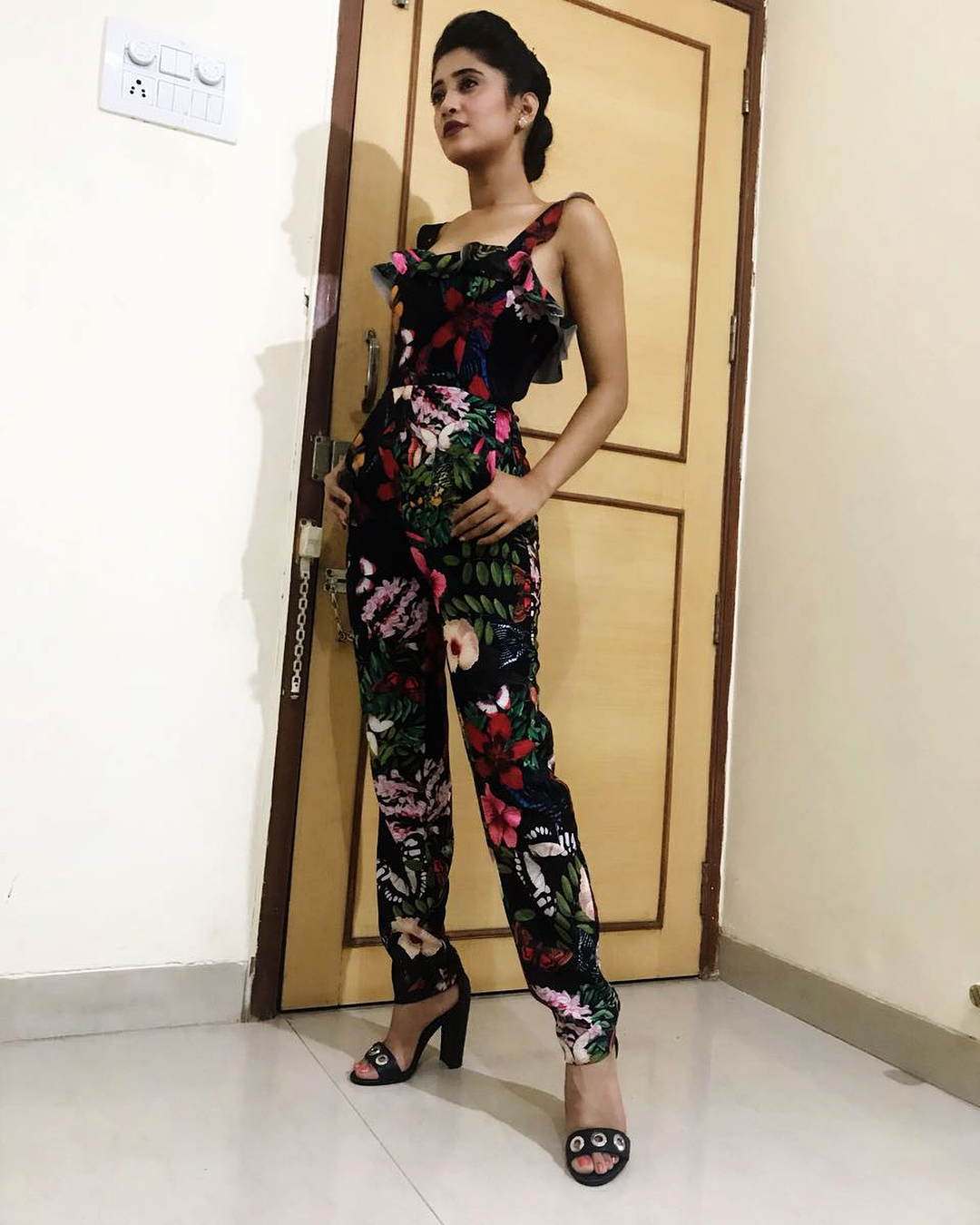 Shivangi Joshis Feet I Piedi Di Shivangi Joshi Celebrities Feet 2024