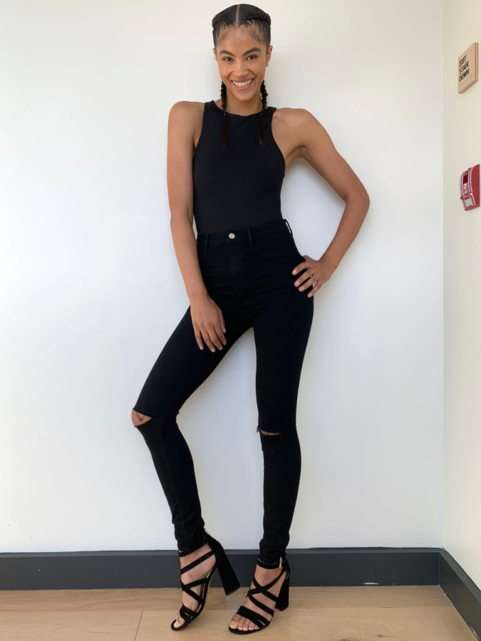 Sinead Bovells Feet I Piedi Di Sinead Bovell Celebrities Feet 2024
