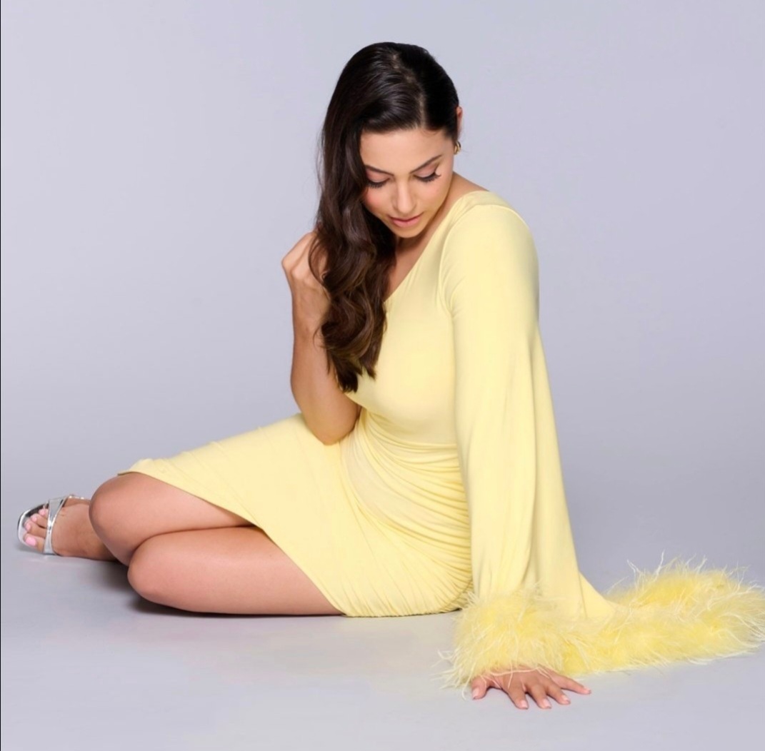 Sophie Khan Levys Feet 5134