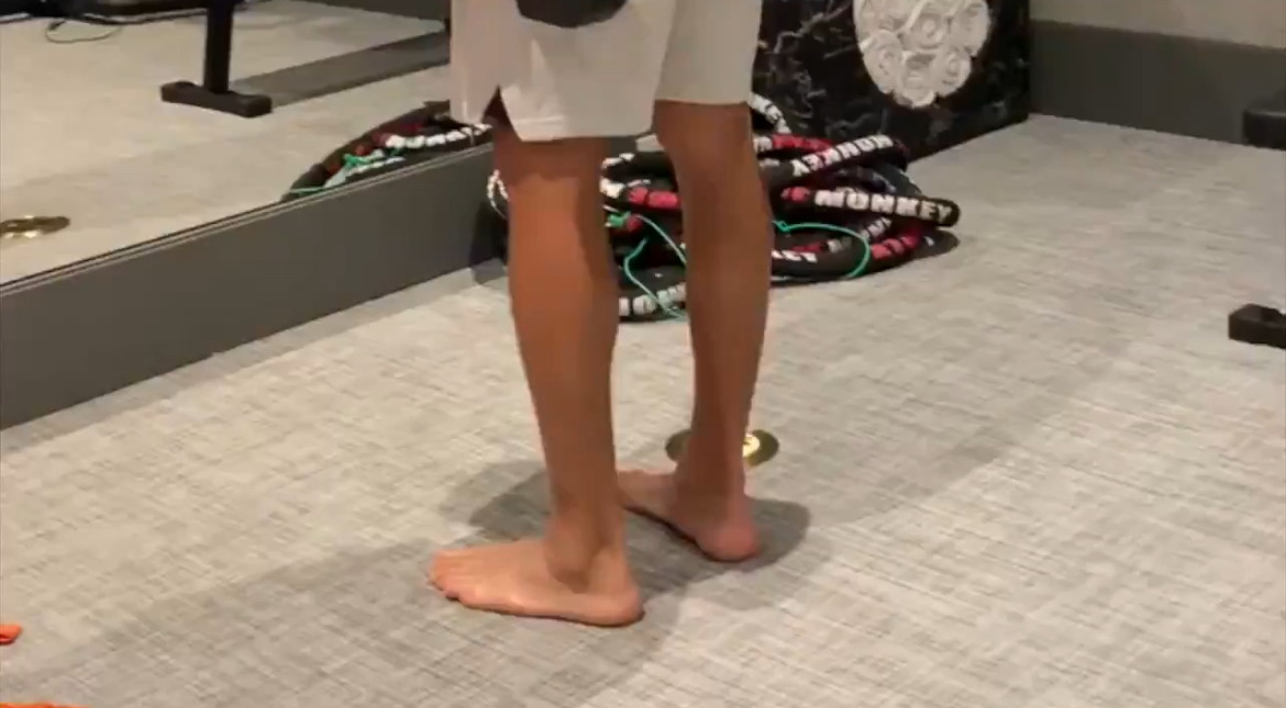 Stephen Curry's feet