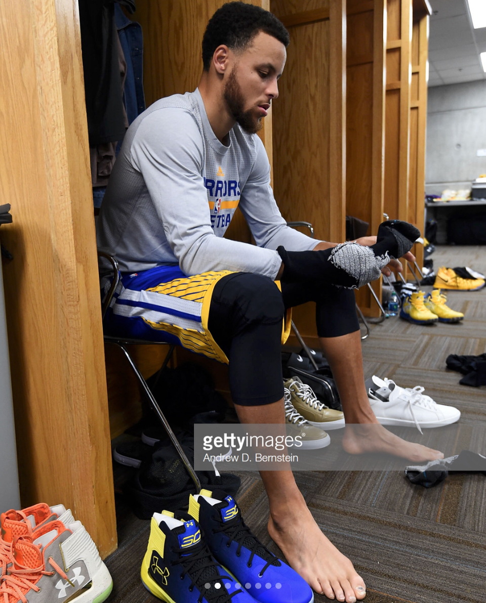 Stephen Curry's feet