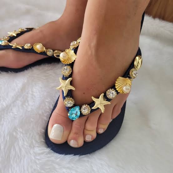 Suzane Von Richthofen's feet