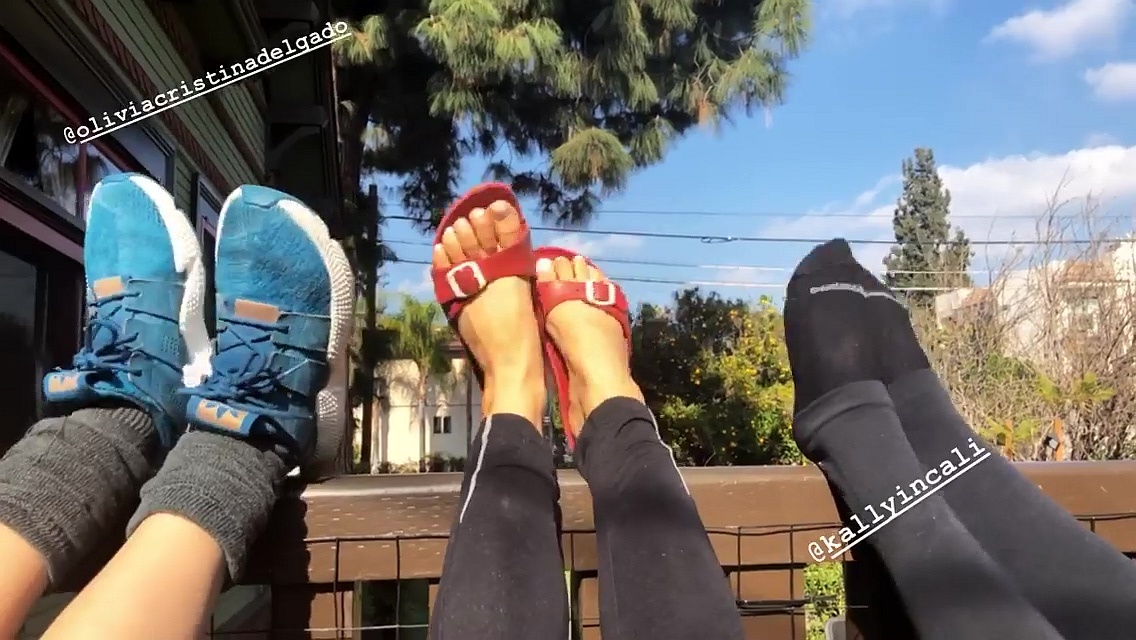 Suzanna Akinss Feet I Piedi Di Suzanna Akins Page 2 Celebrities Feet 2024