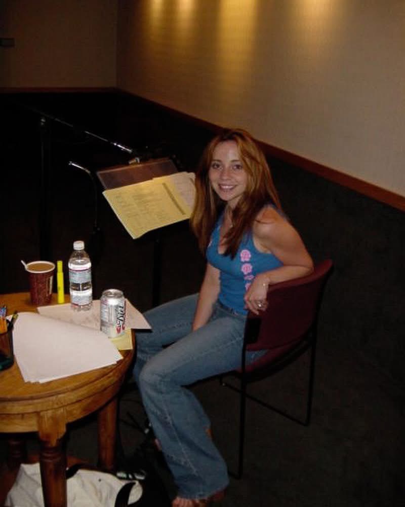 Tara Strong's feet