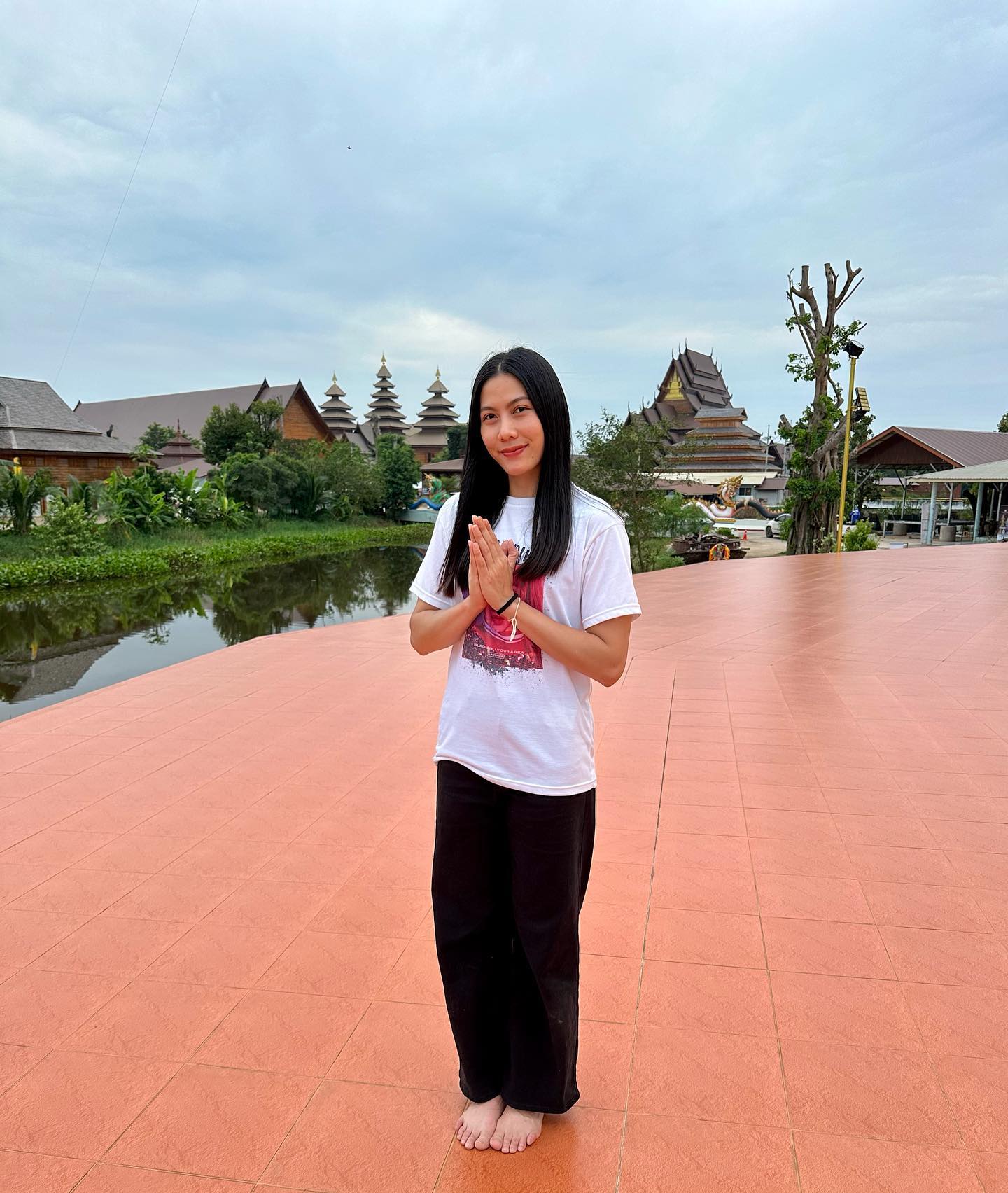 Thatdao Nuekjang's feet