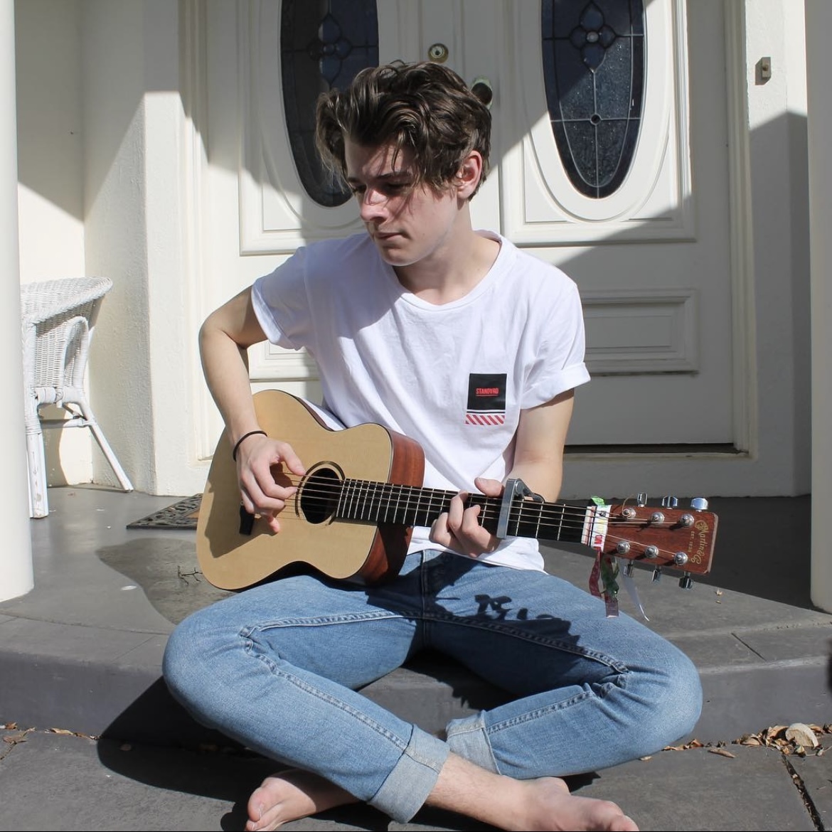 Thomas Headon's feet