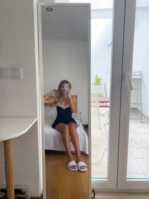 Tina Snowss Feet