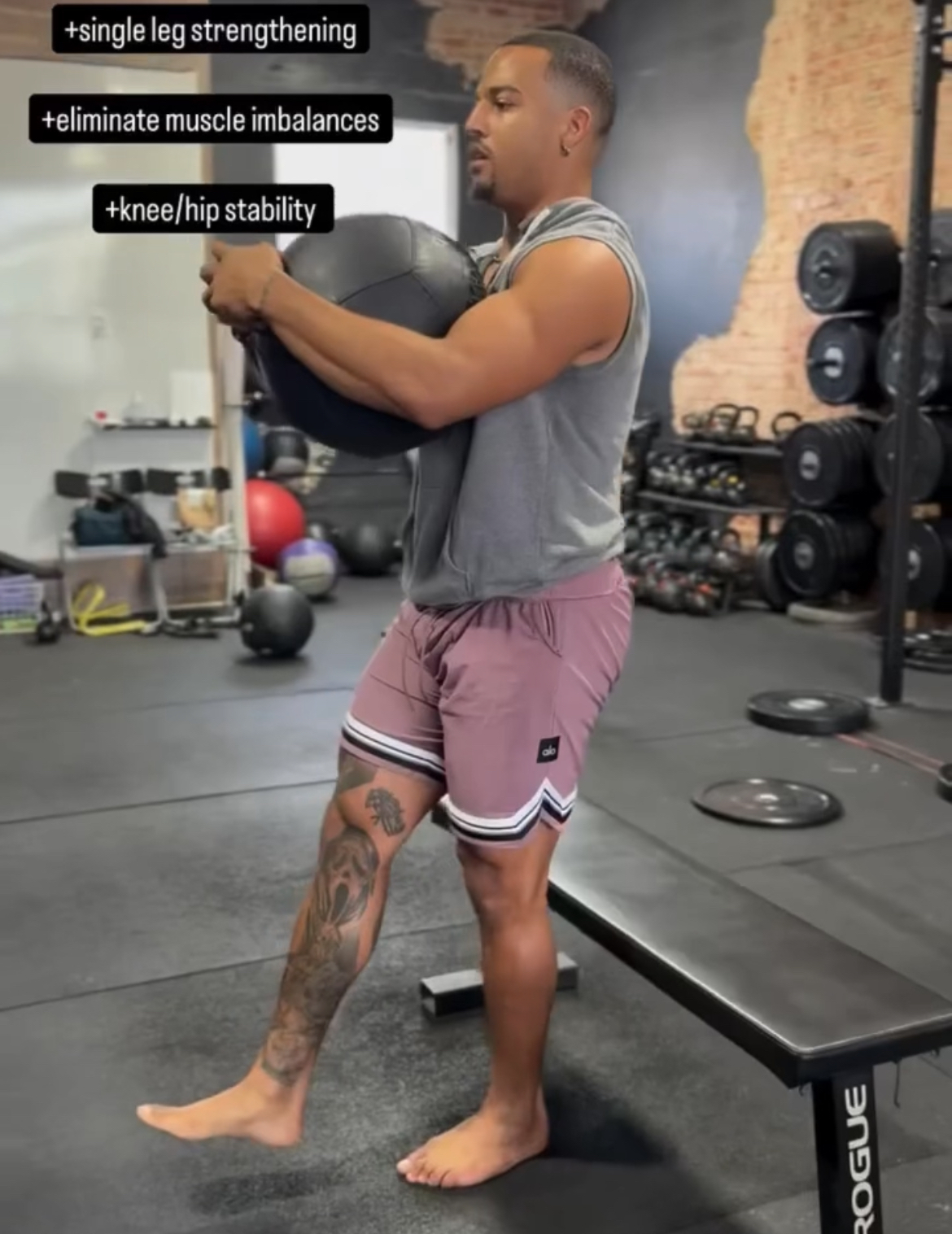 Tony Fields II's feet