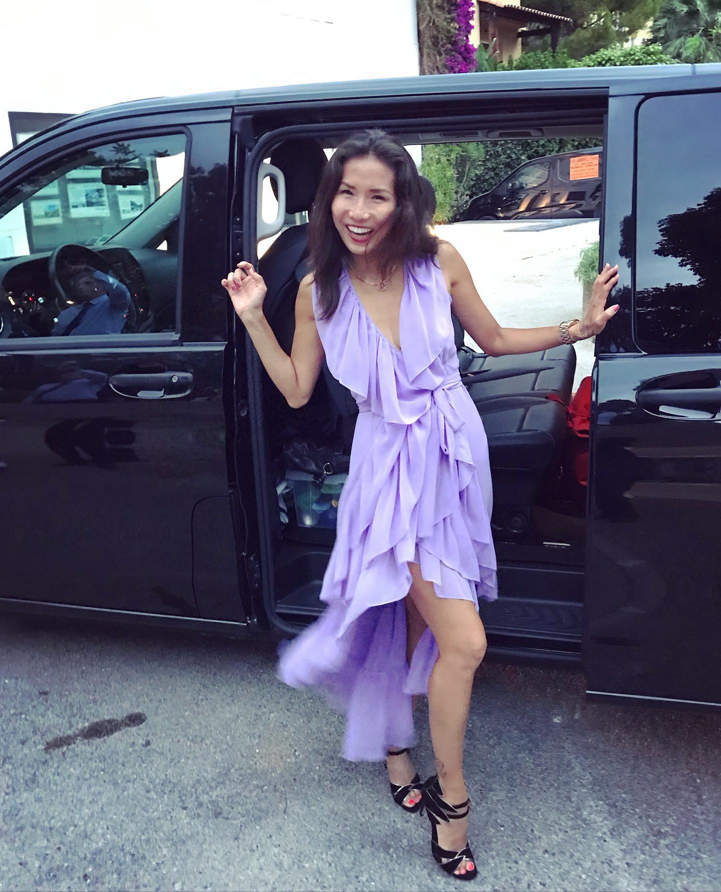 Tora Kim's feet