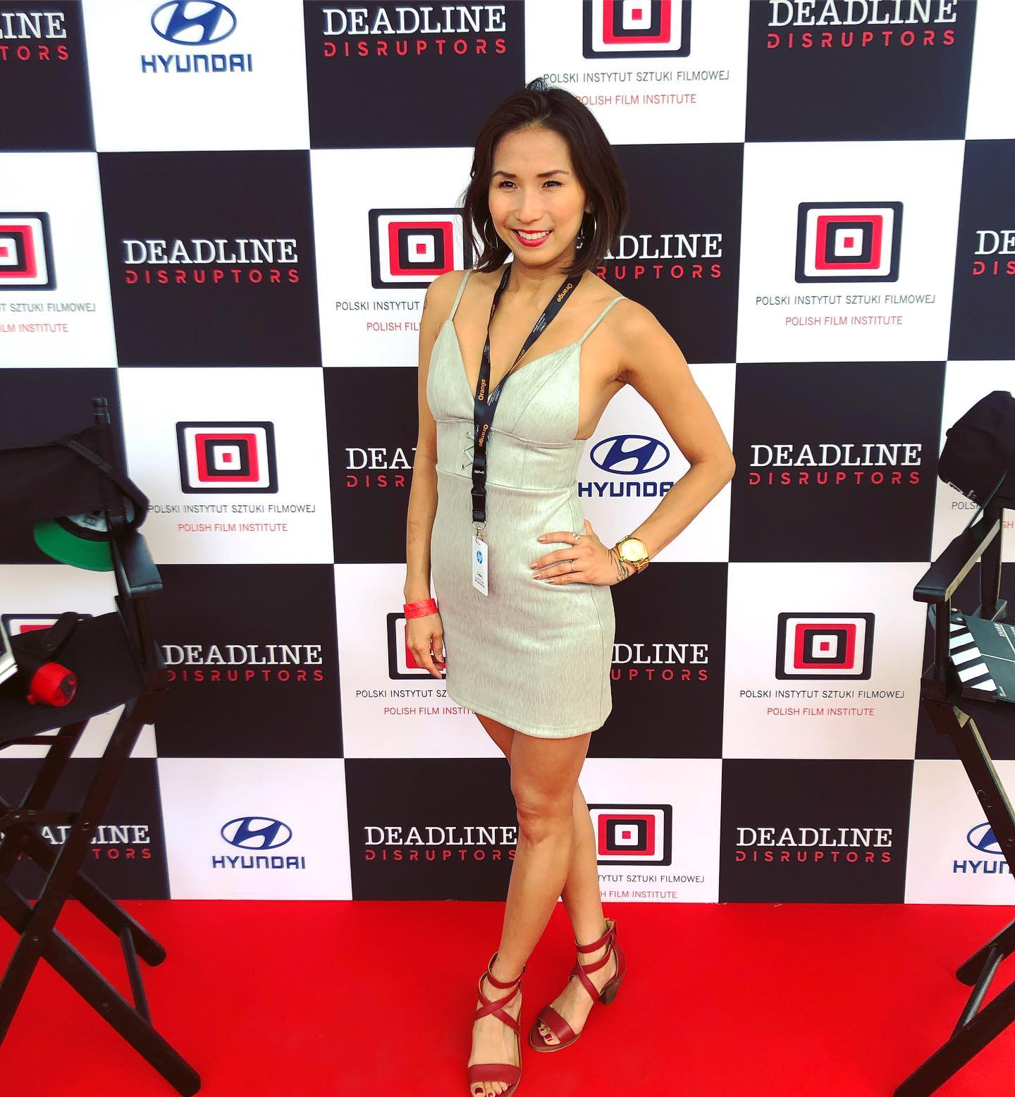 Tora Kim's feet
